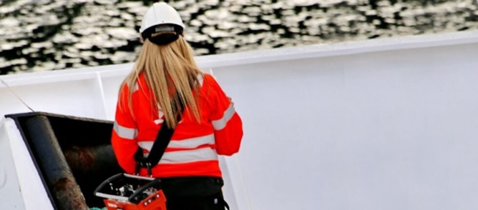 Sisters of the sea, women in the maritime industry - Maritime Training ...